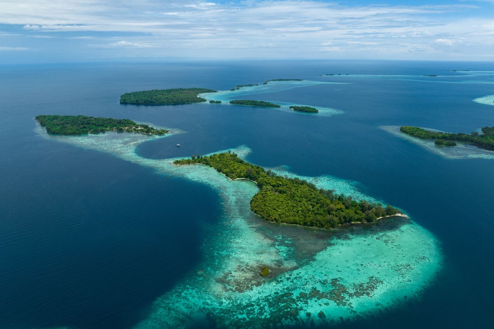 Solomon Islands - Capital, Population, Economy & Culture - Countrypedia ...